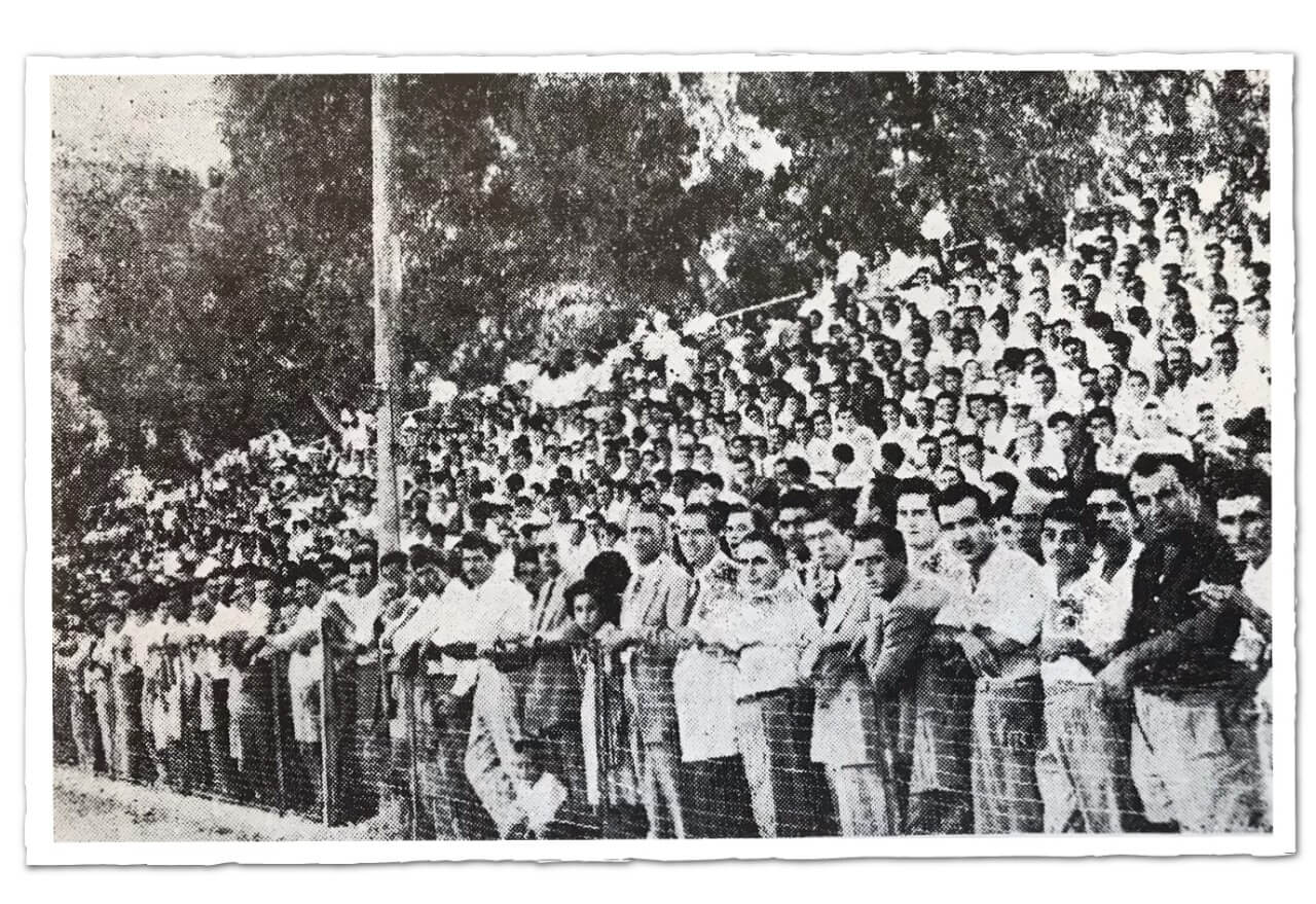 ΦΩΤΟΓΡΑΦΙΚΟ ΑΛΜΠΟΥΜ: ΚΑΤΑΜΕΣΤΕΣ ΕΞΕΔΡΕΣ, Ο ΛΑΟΣ ΑΚΟΛΟΥΘΟΥΣΕ ΤΗΝ ΟΜΟΝΟΙΑ ...